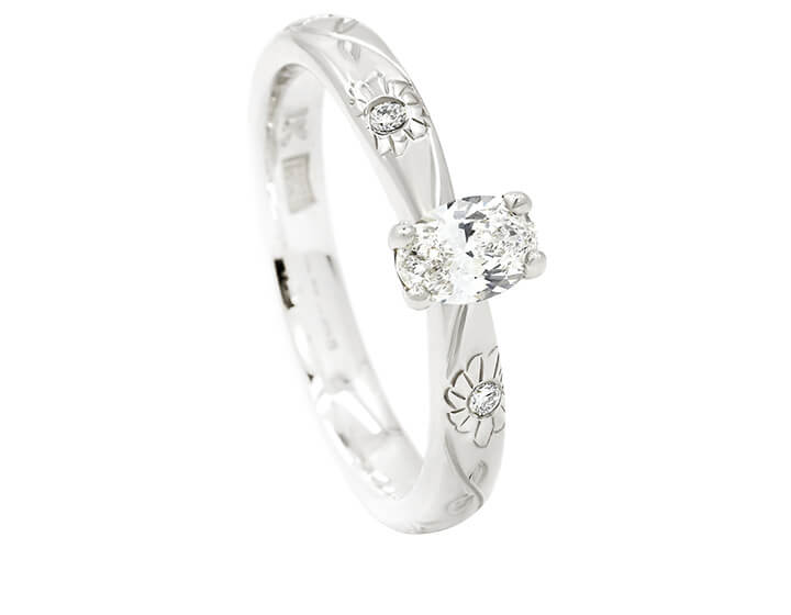 Oval Cut Diamond Engagement Ring with Flower Engraving