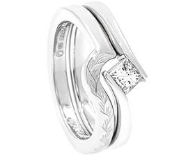 Rose's Vine Engraved Wave Wedding Ring